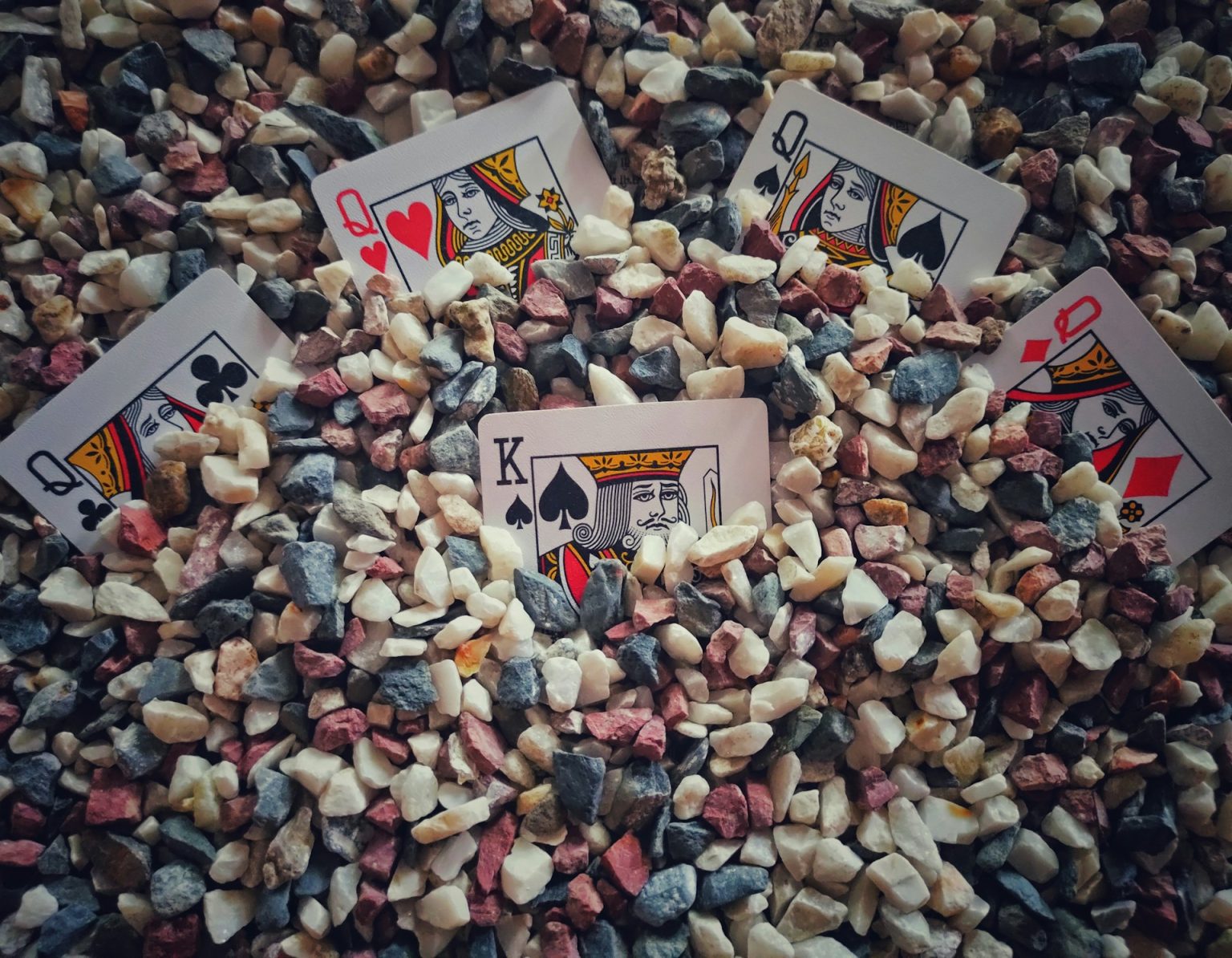 What are Face Cards? - Play Cards Online