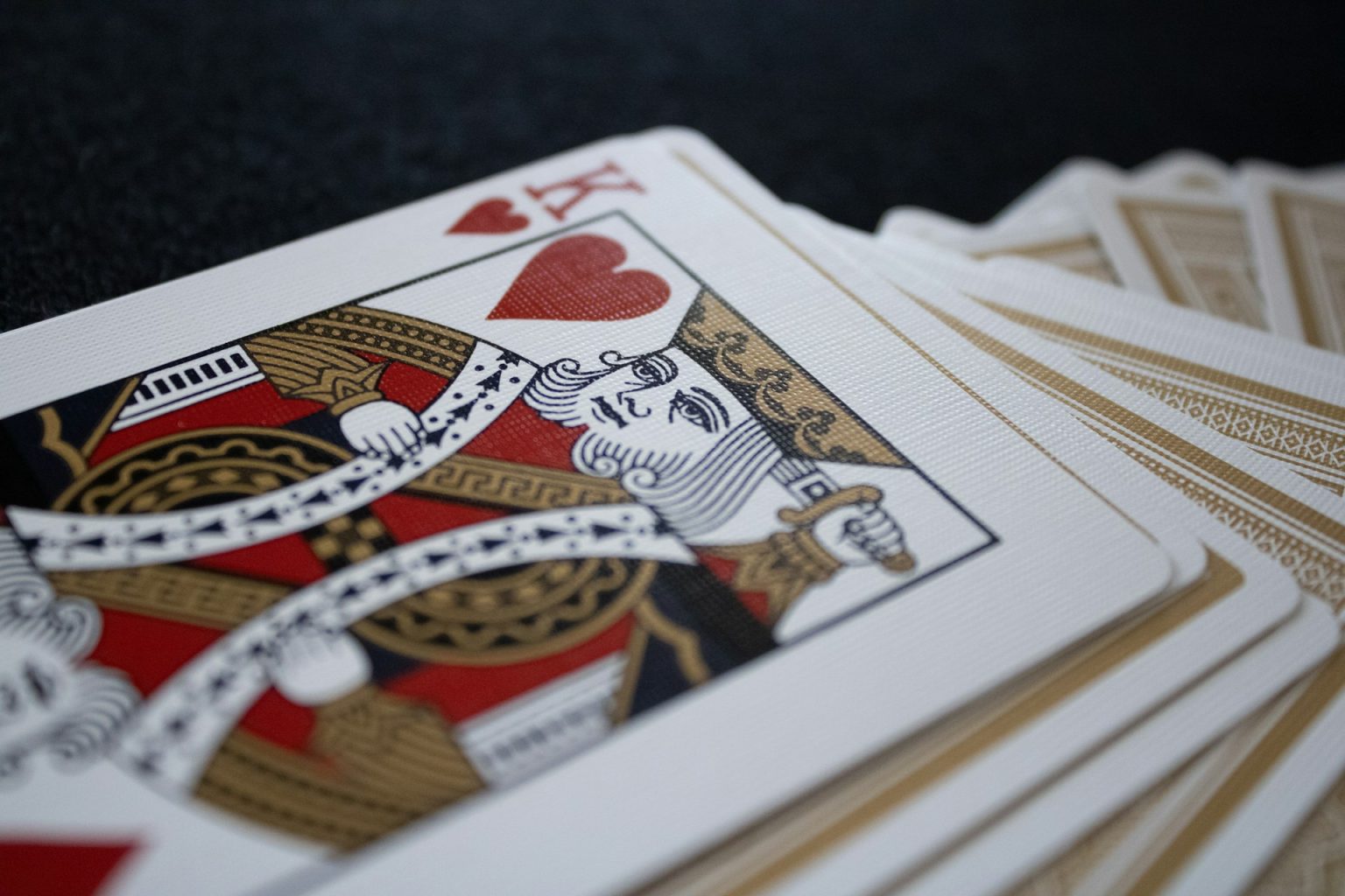 How Many Queens in a Deck of Cards? - Play Cards Online